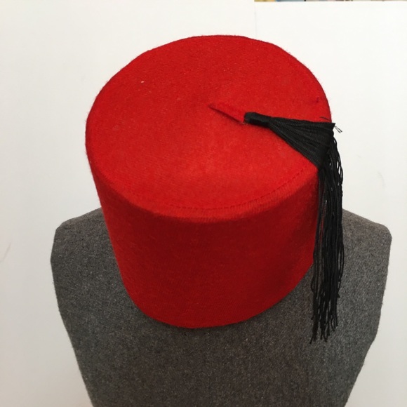 Vintage | Accessories | Vtg Red Fez Hat With Tassel Aladdin Shriner ...
